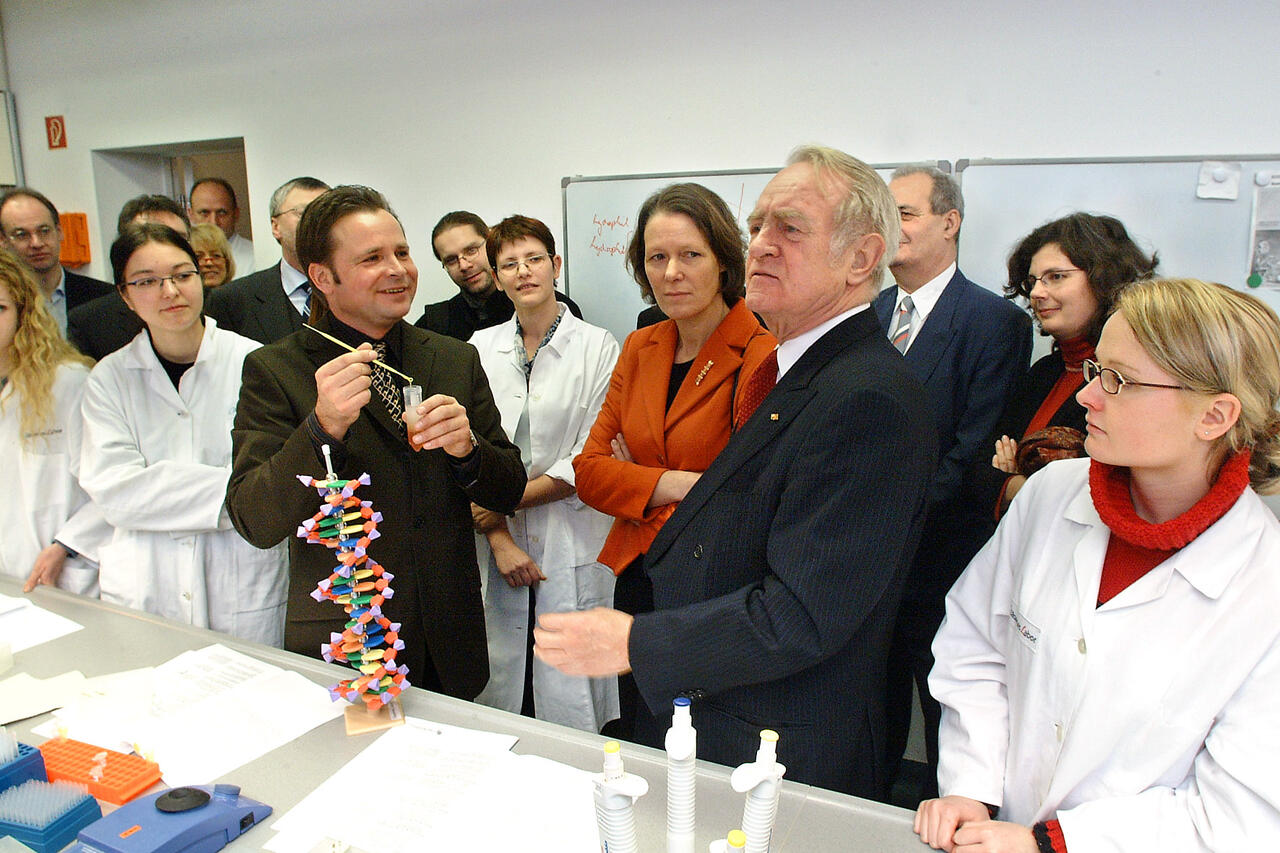 25 Jahre Gläsernes Labor: Wissen für die Schule | Max Delbrück Center